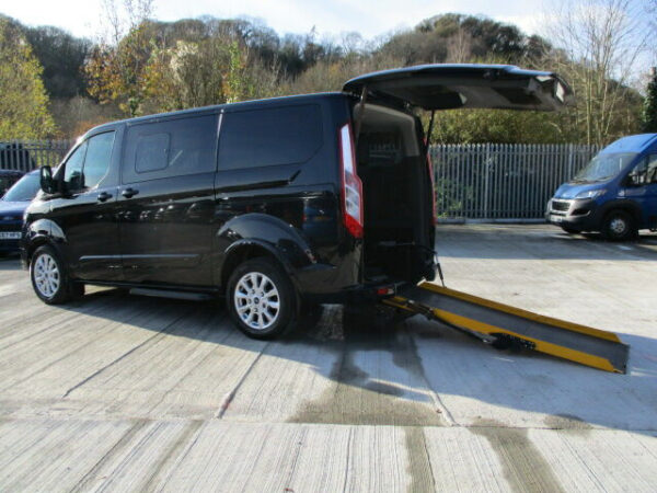 Used Ford Tourneo J43192 Custom Titanium Wheelchair Vehicle 2021 WAV ...